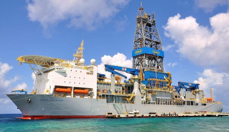 A Shell inutiliza um navio-sonda da Noble pelo restante de seu contrato