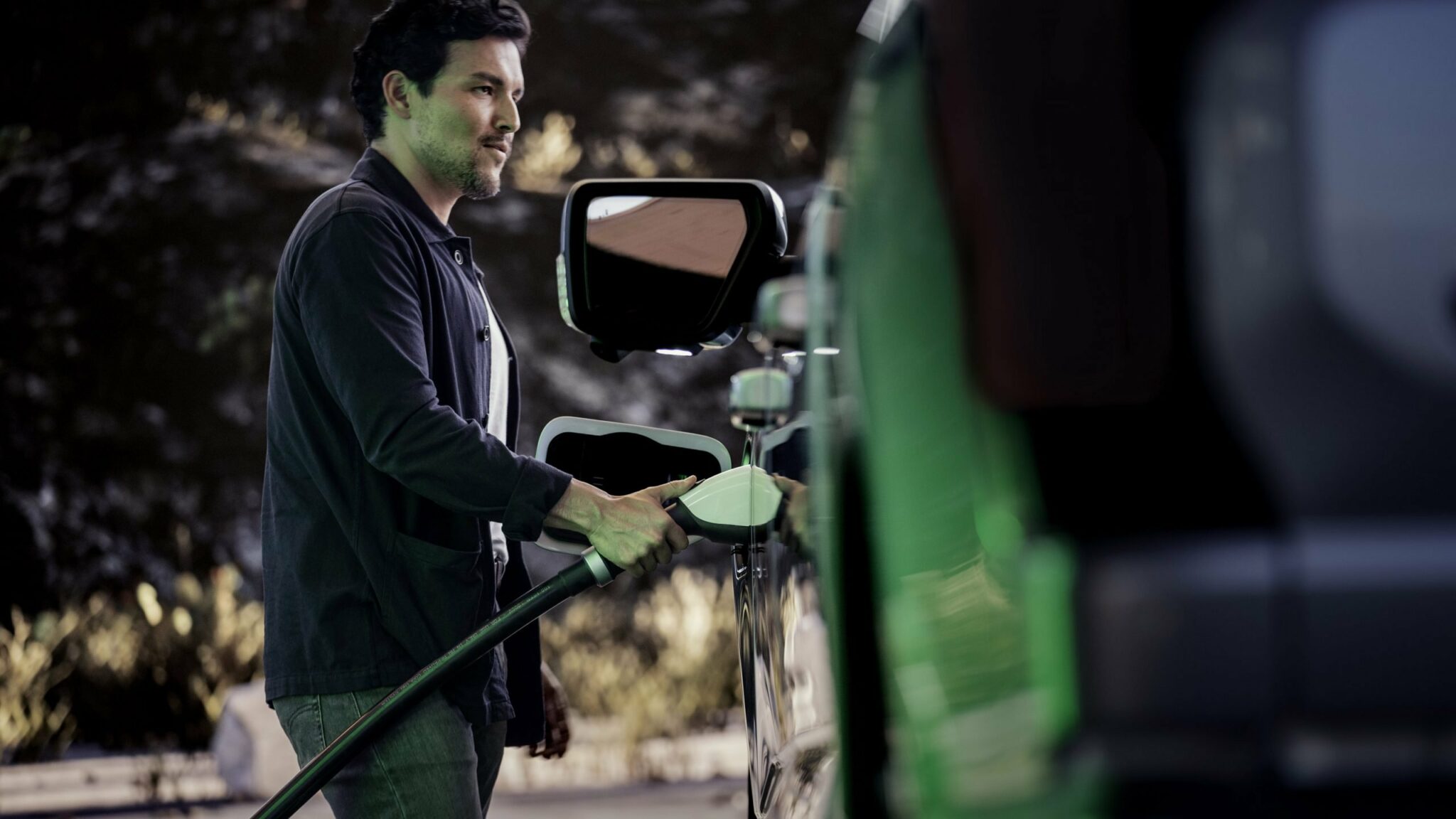 Ford Is Working on a Project to Make Electric Car Charging as Fast as ...