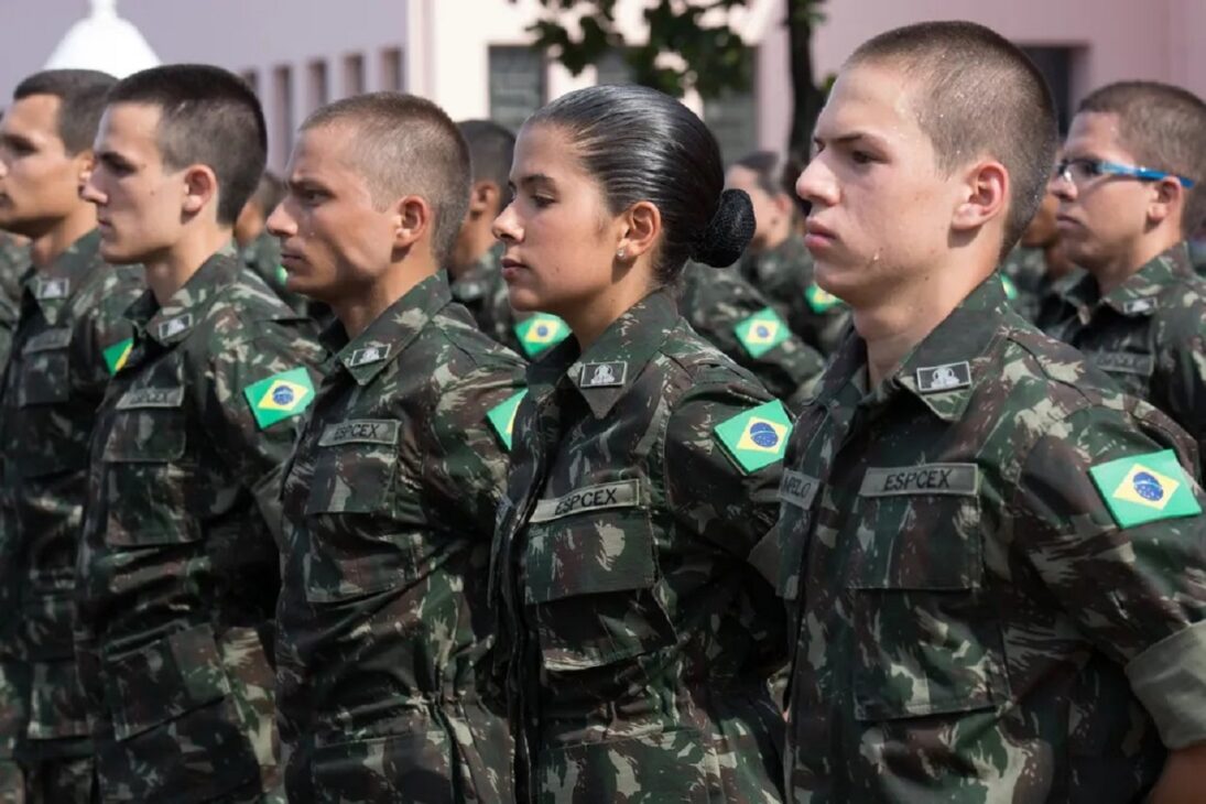 Brazilian Army Opens New Selection Process With Positions Available ...