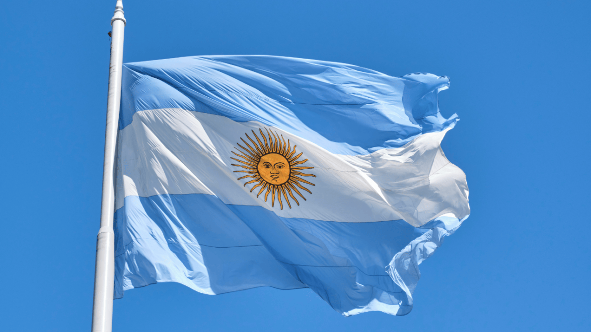 Argentina Lifts Currency Controls And Paves The Way For New Economic ...