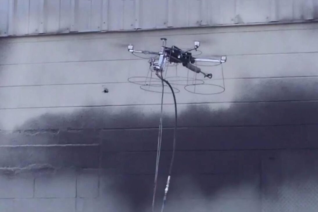 Drones That Paint Buildings On Their Own Arrive to Retire Scaffolding ...