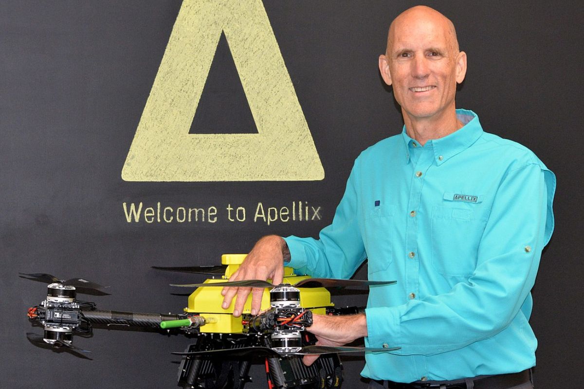 Drones That Paint Buildings On Their Own Arrive to Retire Scaffolding ...