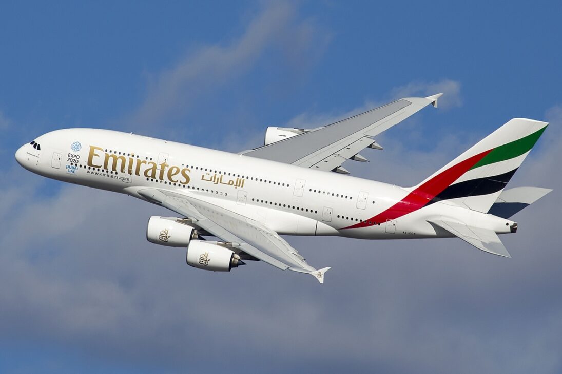 World's Largest Airplane Is Commanded by Brazilian Woman Making History ...