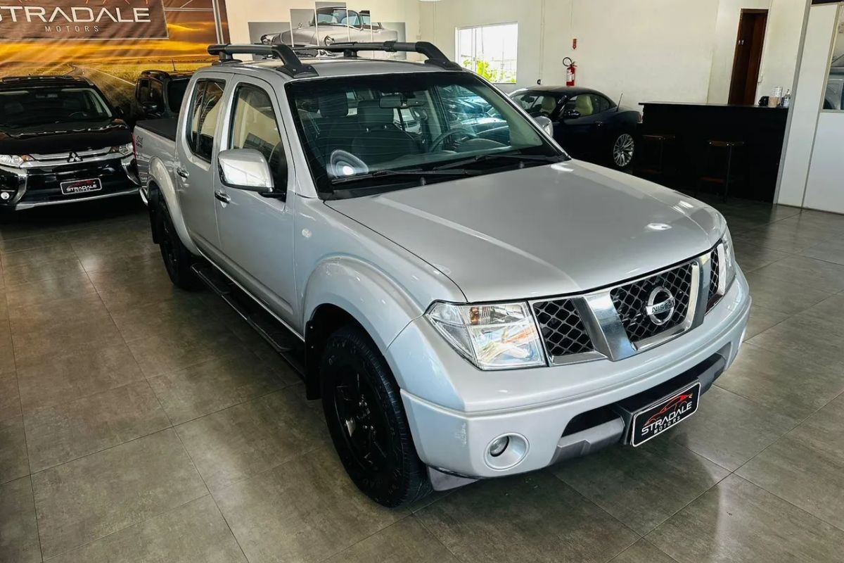 5 Medium Used Pickups That Are 'Worth Gold' in 2025: Frontier, L200 ...