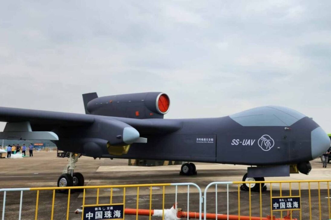 China has just tested a giant drone the size of a fighter jet with a ...