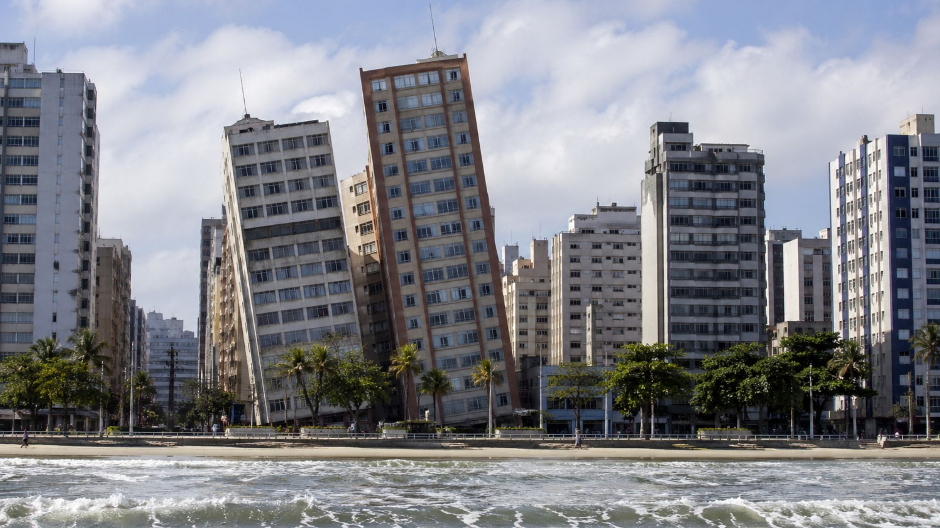 The Brazilian city of the crooked buildings, which is being "swallowed ...